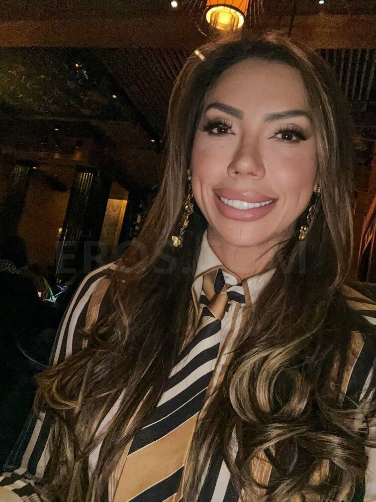 VIP TS Rafaella | Shemale Escort in Chicago IL | (786) 307-1581 - HOT.com